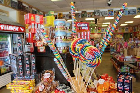 Rocket Fizz continues to grab attention of the curious and those ...