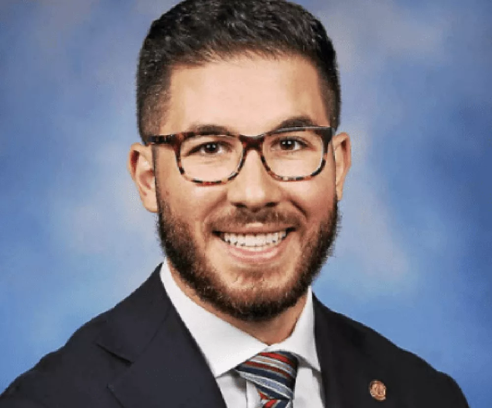 Lawmaker Plans to Introduce Legislation Guaranteeing Severance Package ...