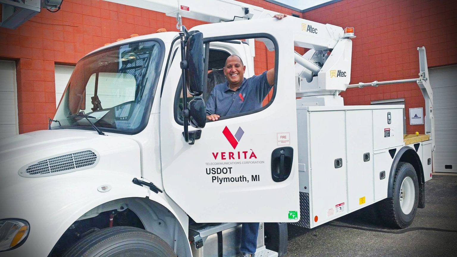 High Demand in Telecommunications Fuels Growth in Industry | Corp! Magazine