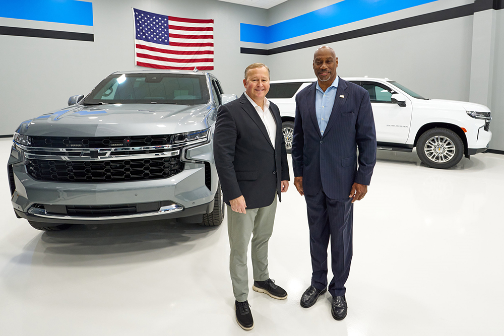 GM Defense Completes First Production Vehicle For Diplomatic Security ...