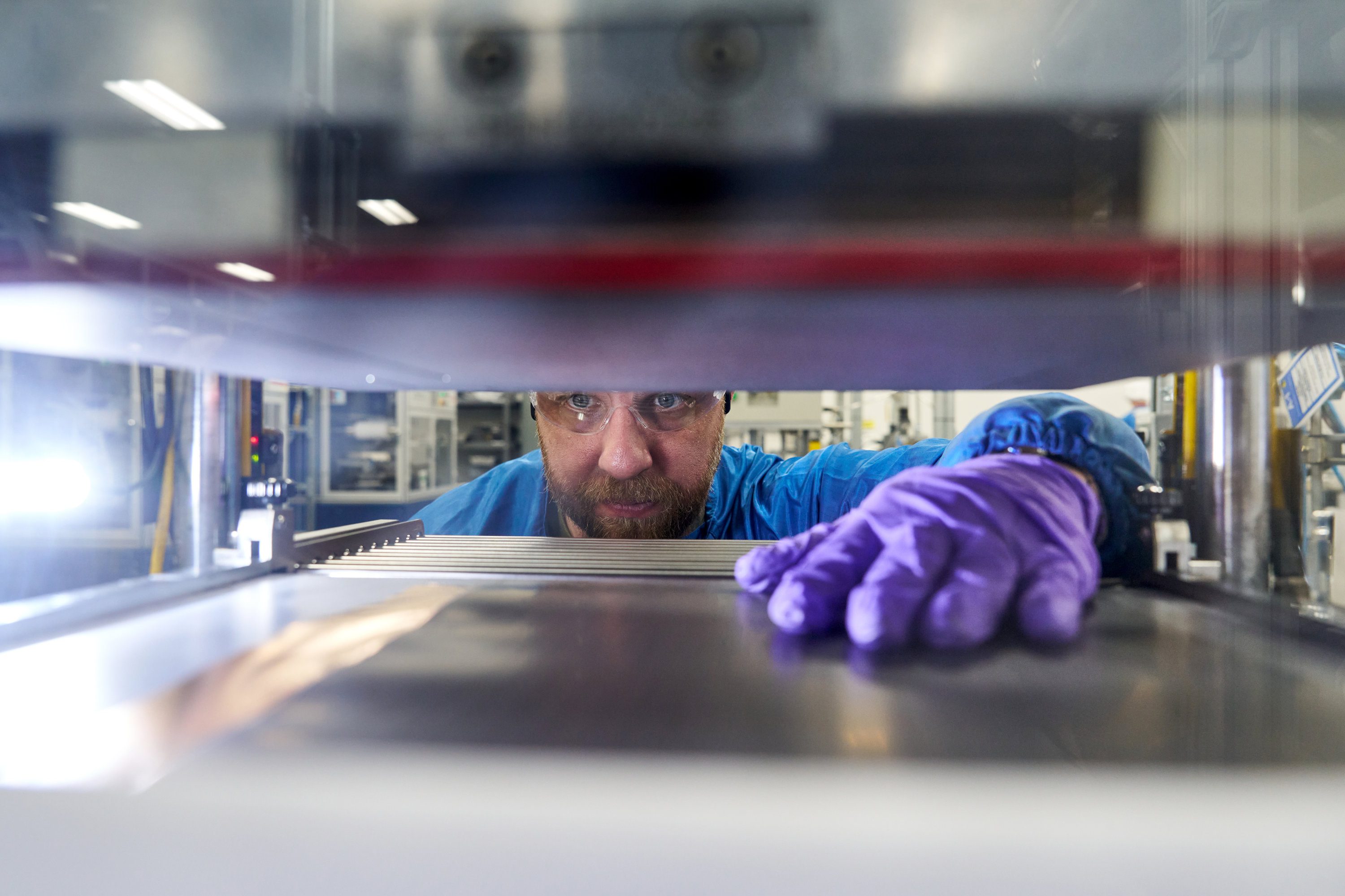 GM, LG Energy Solution to Pioneer LMR Battery Cell Technology | Corp! Magazine